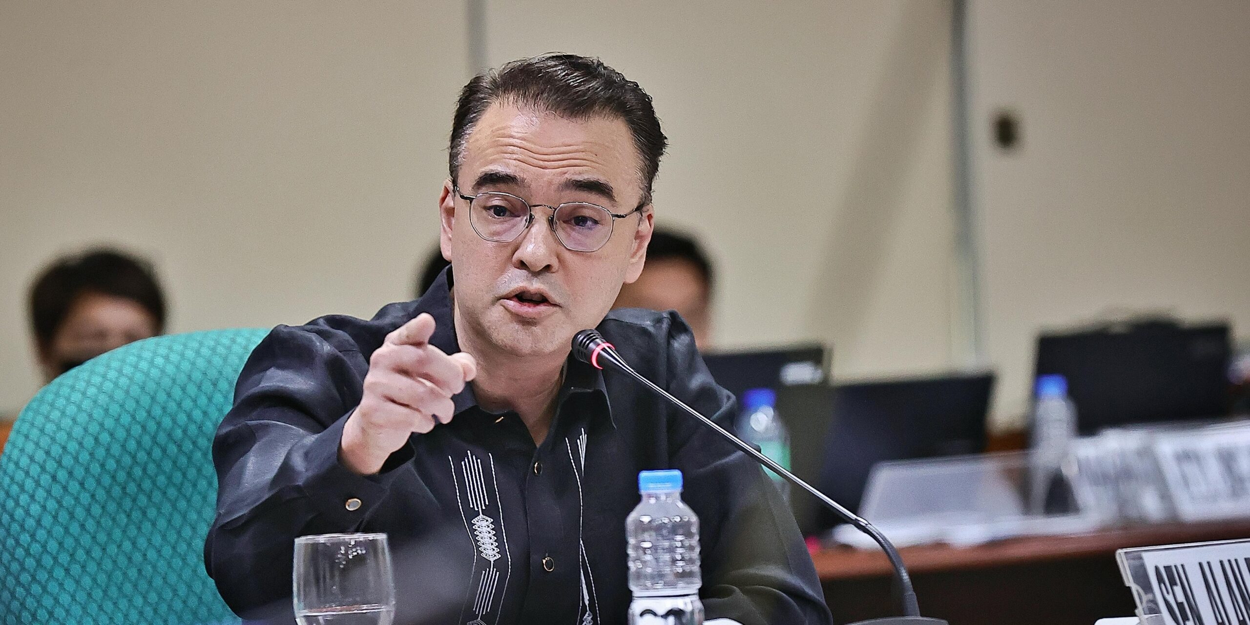 Senator Alan scolds DFA, DMW for not standing up for diplomat ...
